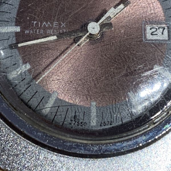 Vintage Timex Menâ s Wrist Watch 27550 2572 Copper Red Burgundy Dial ...