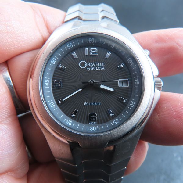New Bulova Caravelle WR 50M With Light Dial Quartz Men Watch ...