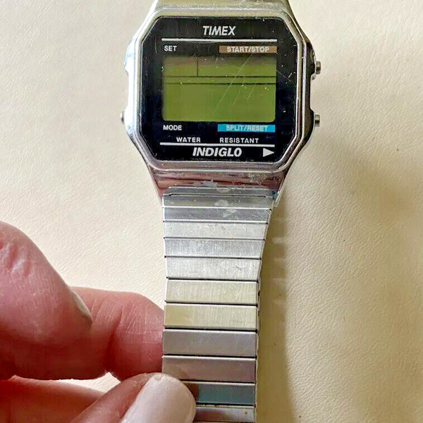 Vintage Men's Timex Indiglo Digital Silver Tone Watch (555 M1 ...