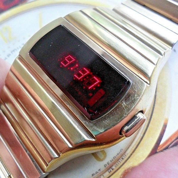 QED Vintage Early 1970's Men's Hamilton LED Digital Watch Runs All Original | WatchCharts ...