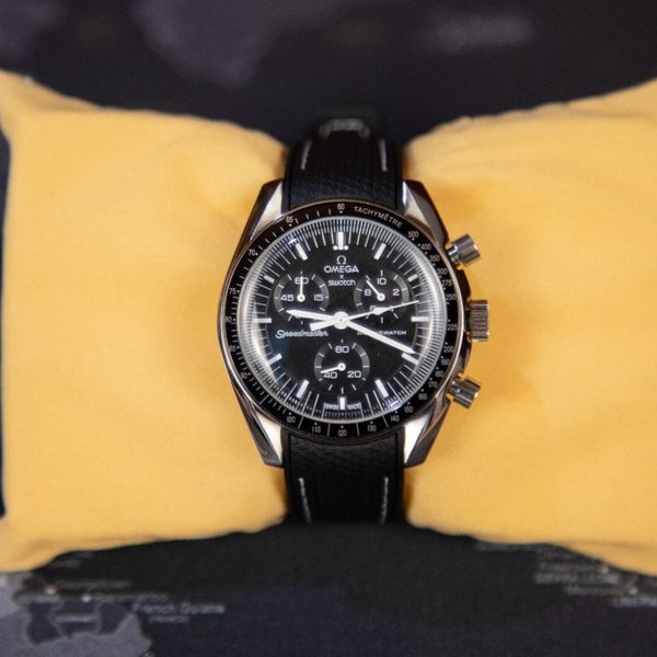 Omega x Swatch MoonSwatch Speedmaster Metal Case Mission to the Moon ...