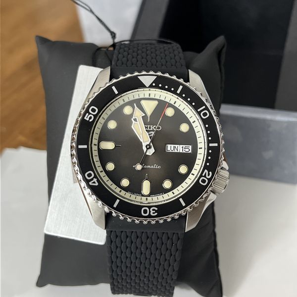 SEIKO 5 Men's Black Silicone SPORT Automatic Watch - SRPD95 MSRP: $325 ...
