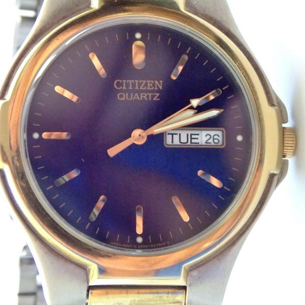 CITIZEN 2500 S99329 QUARTZ WATCH GOLD/SILVER TONE DAY DATE LOVELY DEEP ...