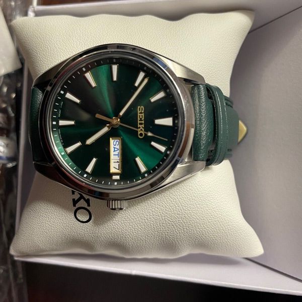 Seiko Green Dial Quartz Watch with Day/Date | WatchCharts Marketplace