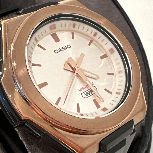 Casio LWA300HRG-5EV, Women's Analog Black Resin Band, 100 Meter ...