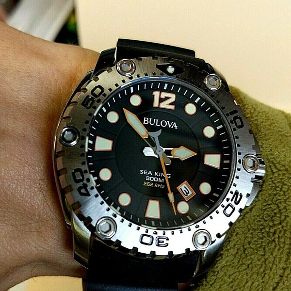 Bulova Sea King Watch w/ Precisionist 262 kHz High Frequency Movement ...