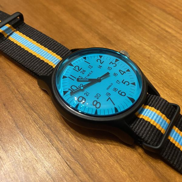 [WTS] Timex Mk1 California - very nice, nearly perfect funky blue ...