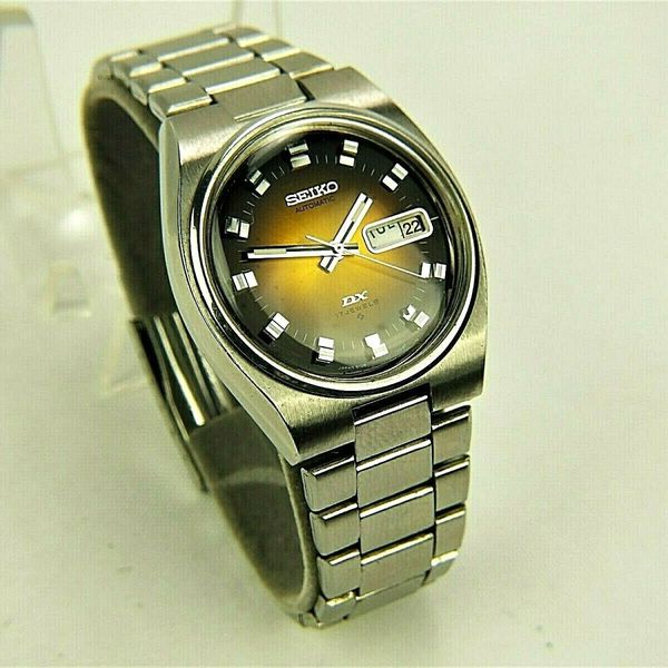 Vintage SEIKO DX Automatic Wrist Watch w/Date #6106-7619 w/Steel Band for Repair | WatchCharts ...