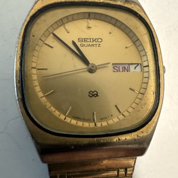 Vintage SEIKO SQ 8223 Day Date Gold-Plated TV screen Menâ s Watch- | WatchCharts Marketplace