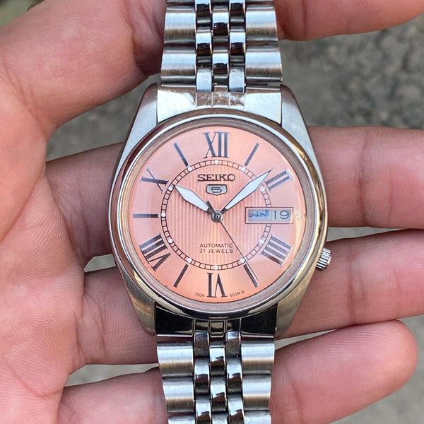 Vintage Seiko 5 Automatic 7009-3101 Roman Salmon Dail Men's Wrist Watch ...