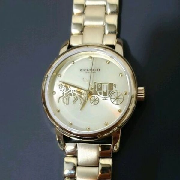 Coach business Grand Watch With 28mm Golden Face & Golden Breclet ...