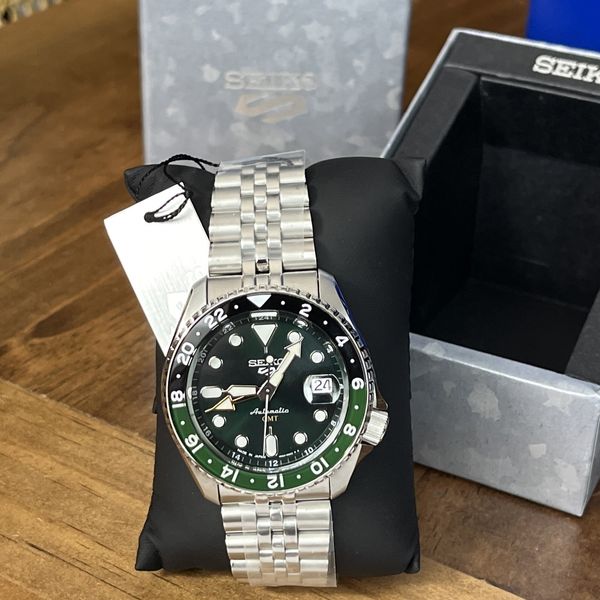 SEIKO 5 SKX SPORT Automatic Green GMT Stainless Men's Watch - SSK035 ...