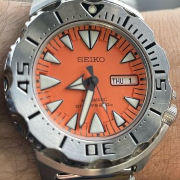 Seiko SRP309 Orange Monster 2nd Gen. Box & links | WatchCharts Marketplace