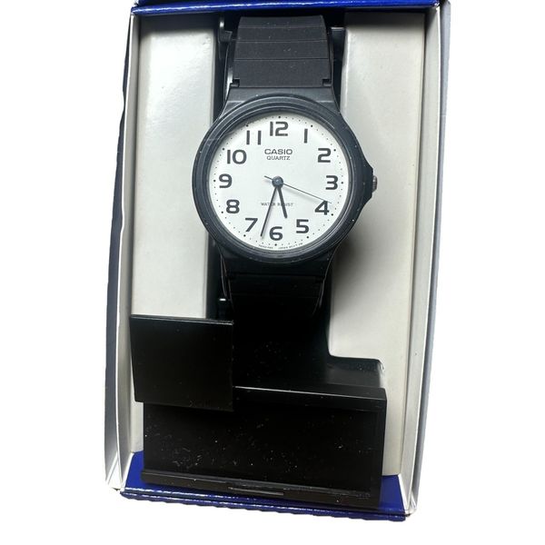 Casio MQ24-7B2, Classic Analog Watch, Black Resin, White Dial, Water ...