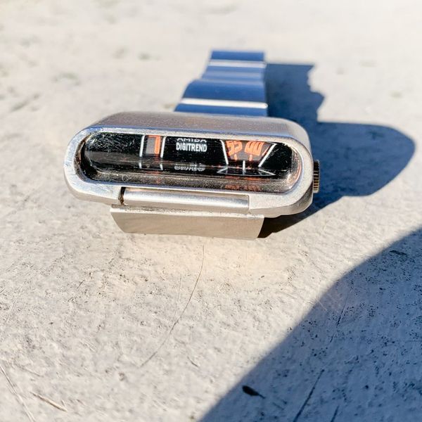 FS vintage Amida Digitrend jump hour watch with original bracelet ...