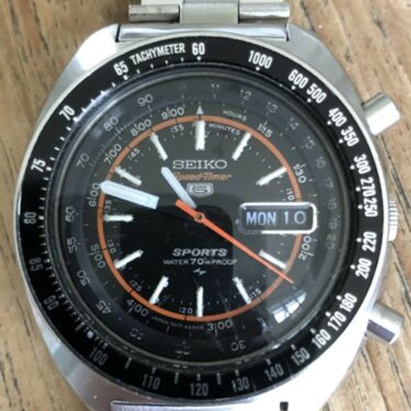 Vintage Seiko Speed-Timer Chronograph - 7017-6020 - Kanji Date Wheel Seiko 5 | WatchCharts