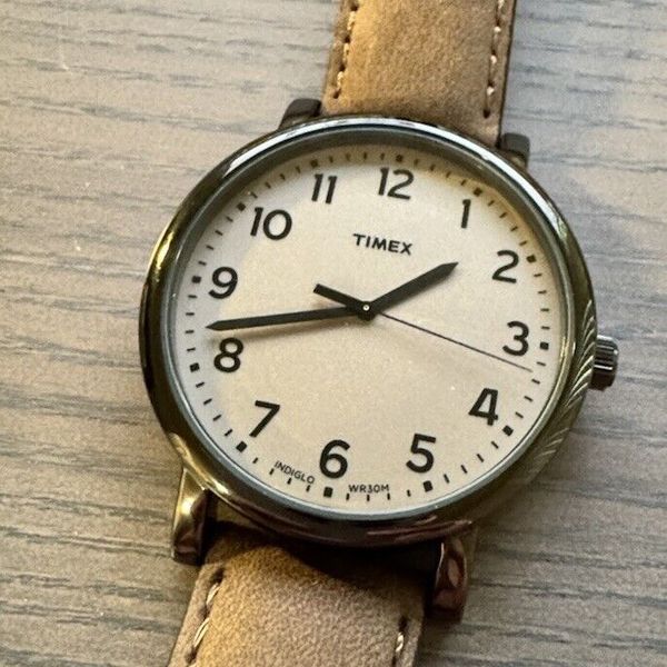 Timex Originals Easy Reader T2N957 â Beige Dial, Indiglo (Needs Battery ...