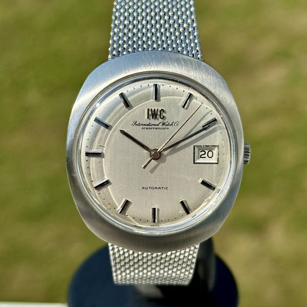 FS: Vintage 1968 IWC Reference R815AD | *WITH B&P* | original IWC mesh ...