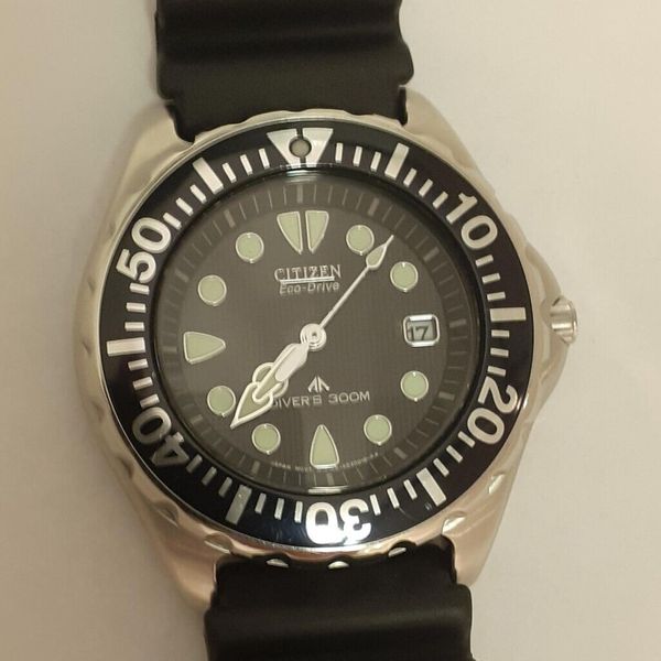 Citizen Promaster 300m Eco Drive Divers Watch Royal Navy model ...