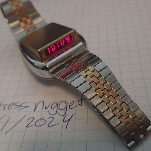 [WTS] Vintage Benrus "Techniquartz Citation Elegance Alpha VI" red LED ...