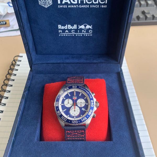 RED BULL TAG HEUER Formula 1 Chronograph 43mm Collector Edition ...