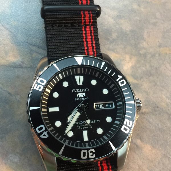 Seiko SNZ Sea Urchin like new with 6 straps! | WatchCharts