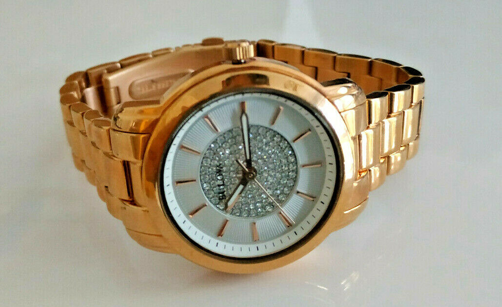 Bulova Crystal 97L147 Price, Specs, Market Insights | WatchCharts