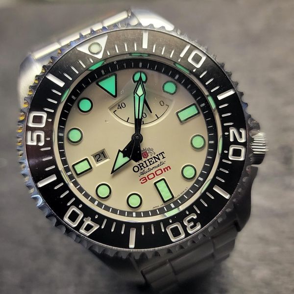 [WTS] Orient Saturation Diver Ivory White Dial | WatchCharts Marketplace