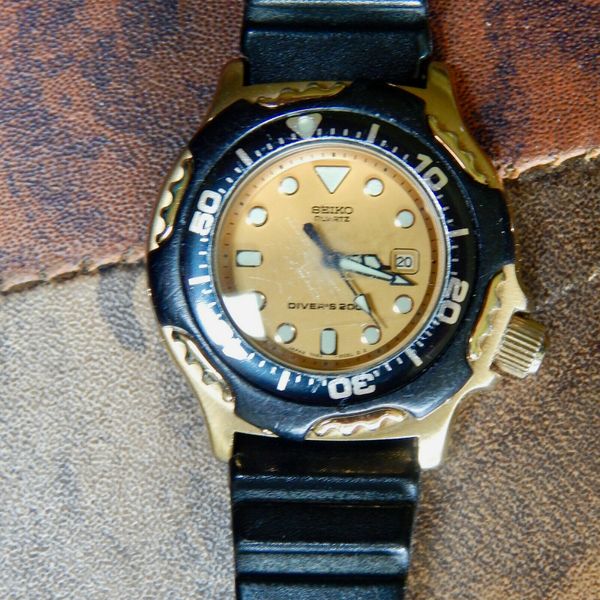 SEIKO 7N85-0029 QUARTZ STAINLESS 200M WR 33.5MM WOMEN'S DIVERS WATCH ...
