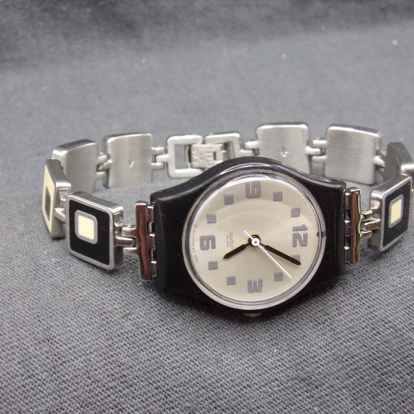 Women's 2002 SWATCH Swiss Watch w/ New Battery - Works Great ...