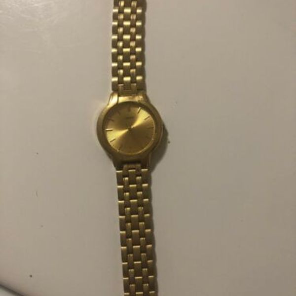 Vintage SEIKO V701-7A70 Men's Watch Analog Quartz Gold tone | WatchCharts Marketplace