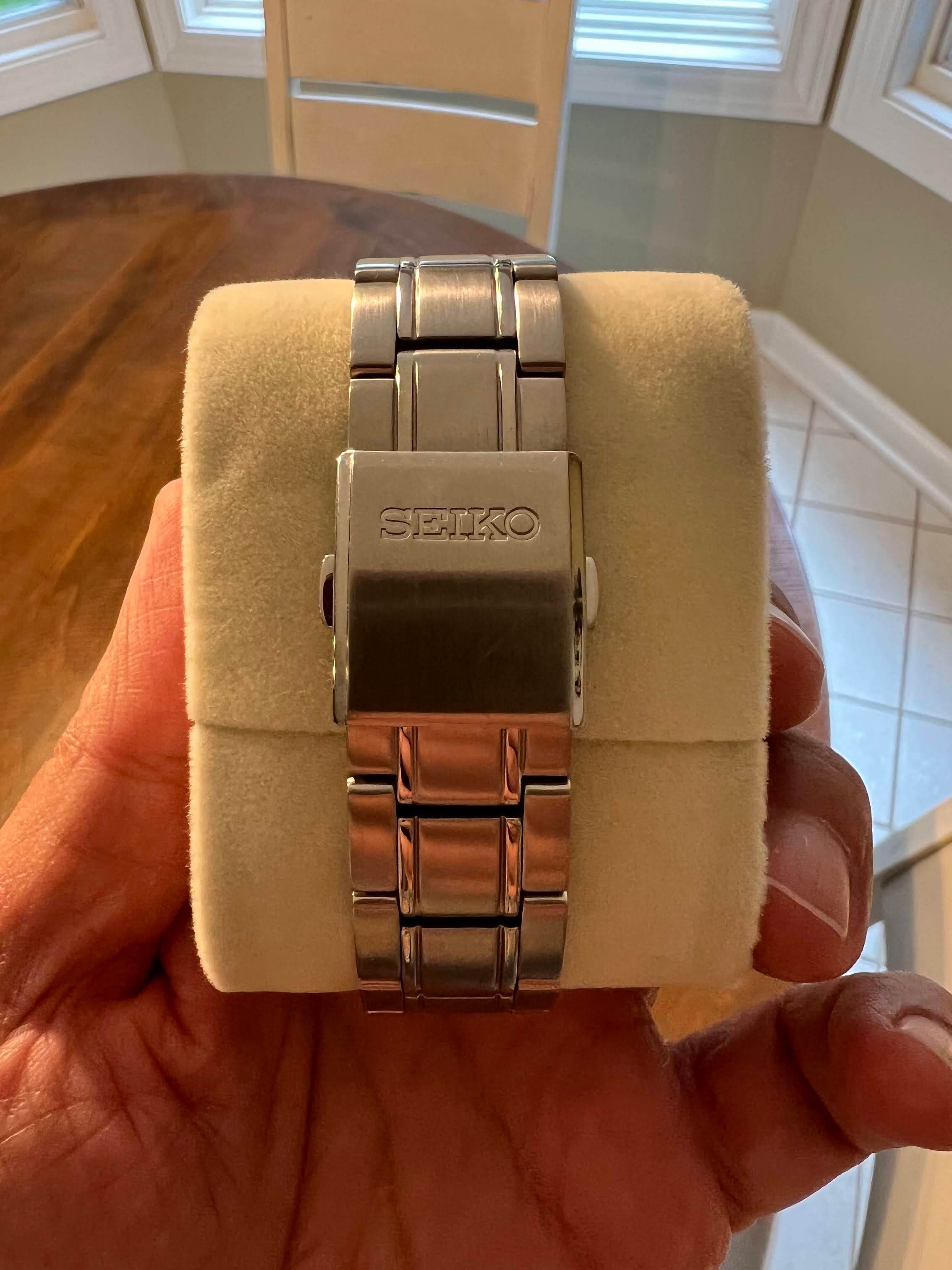 [WTS] Seiko SBTR027 Spirit chronograph | WatchCharts