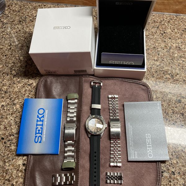 Seiko Prospex SPB147 viene fornito con 2 bracciali Strapcode e ...