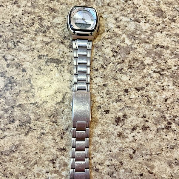 Vintage Menâ s Casio Illuminator Digital 3 Alarm Watch Works ...