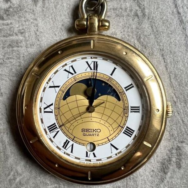 Seiko 6F24-9000 | WatchCharts Marketplace