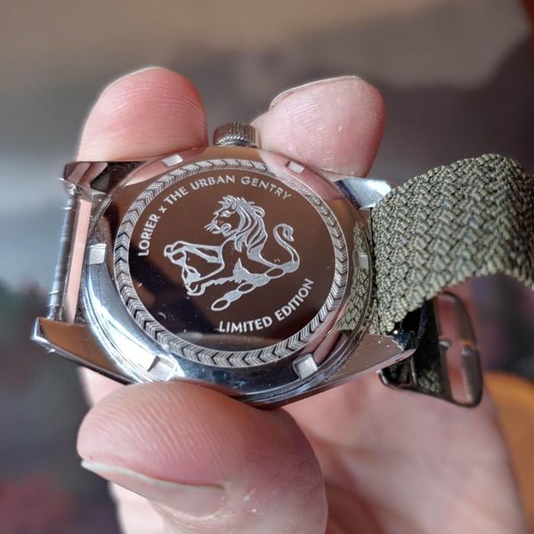 [WTS] Lorier Safari x The Urban Gentry - mint (repost) | WatchCharts