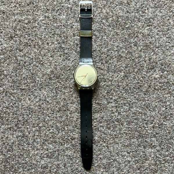 Vintage 1987 Swatch Snowwhite GK104 Watch Mirror Face WORKS NEEDS NEW ...