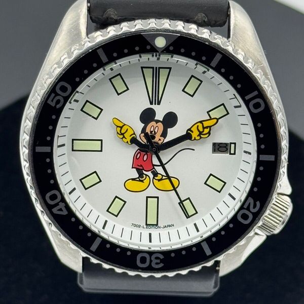 VINTAGE SEIKO DIVER 7002-7000 DISNEY MOD MICKEY MOUSE HANDS WHITE DIAL ...