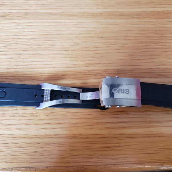 [WTS] Oris Aquis 43mm Black Rubber Strap & Deployment Clasp - $200 ...