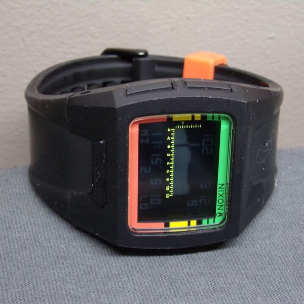 Men's NIXON "The Lodown" Digital Surf Watch w/ New Battery - Works ...