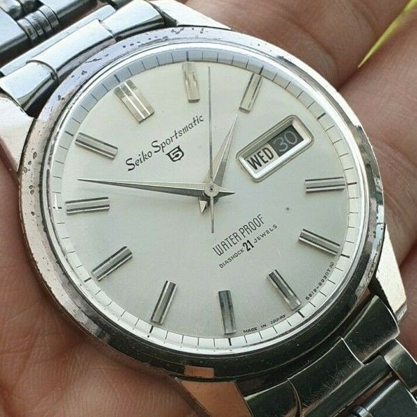 Seiko Sportsmatic 5 Day Date 6619-8990 21 Jewels Vintage Automatic Mens Watch | WatchCharts ...