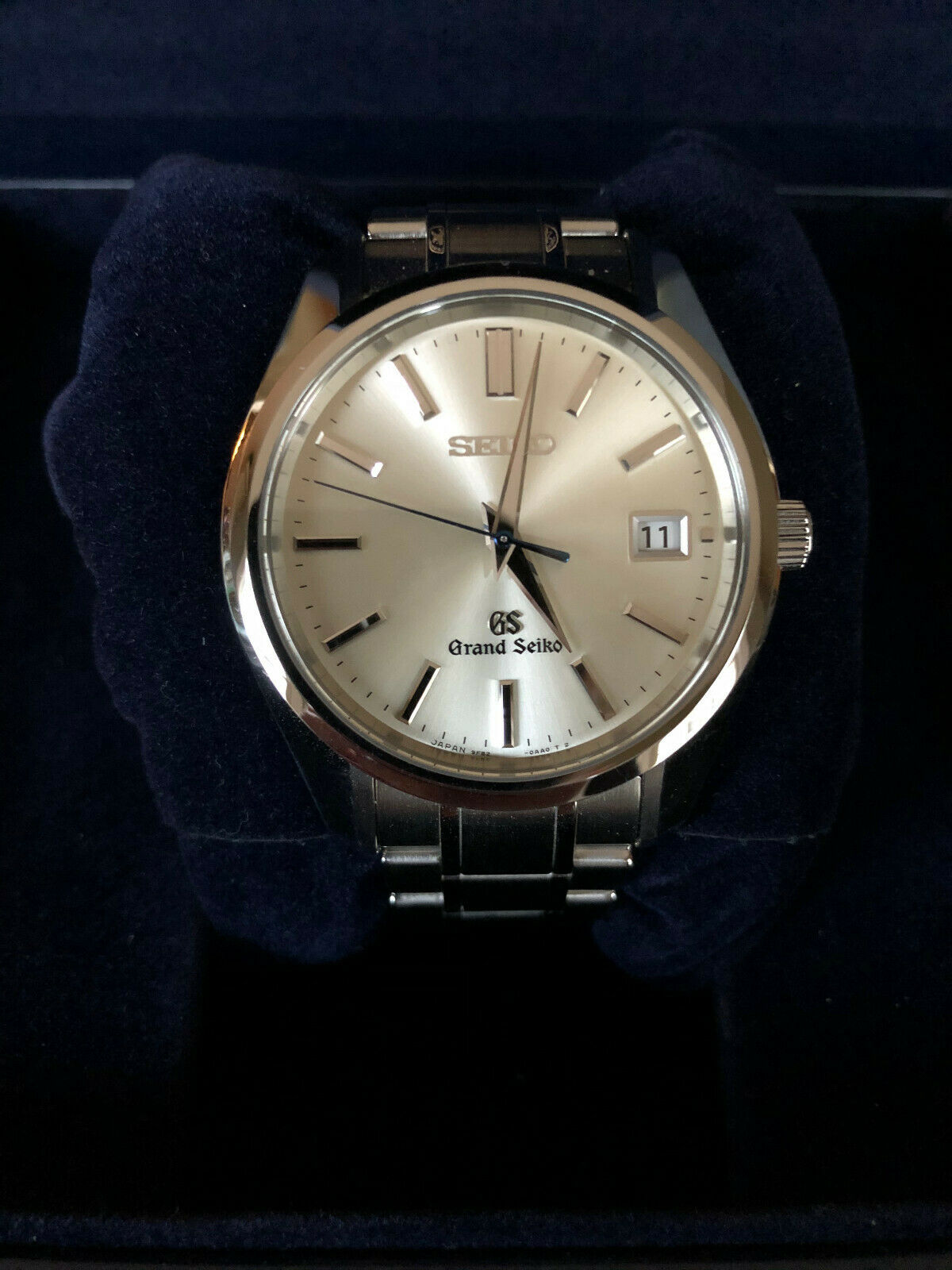 Grand Seiko SBGV005 High Accuracy Quartz | WatchCharts