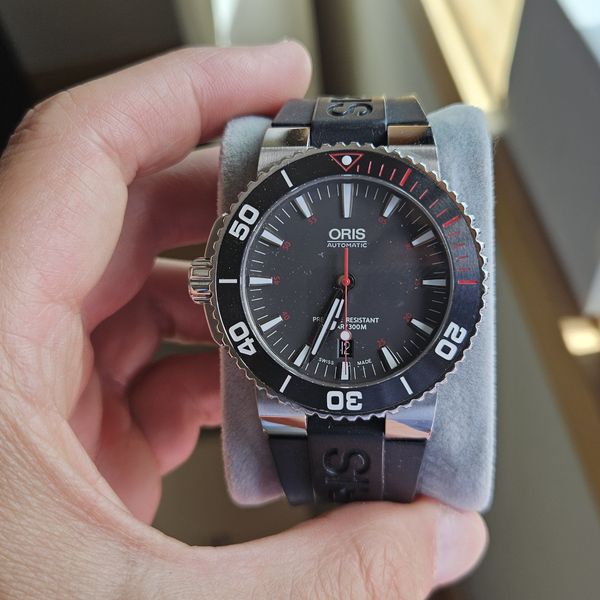 Oris Aquis Red Sea Limited edition | WatchCharts Marketplace