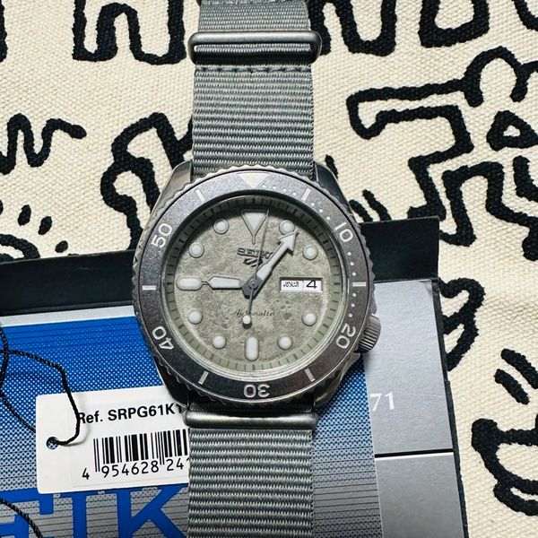 Seiko 5 Cement SRPG61 SRPG61K SRPG61K1 | WatchCharts Marketplace