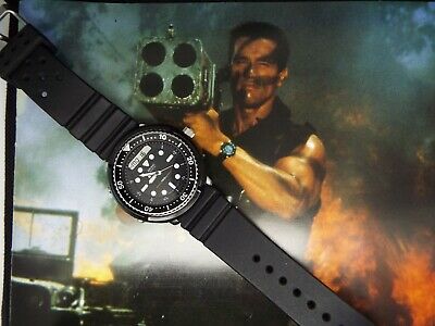 Vintage Seiko DIGITAL MOVIE WATCH ARNIE H558-5000 007 BOND ROGER MOORE ...