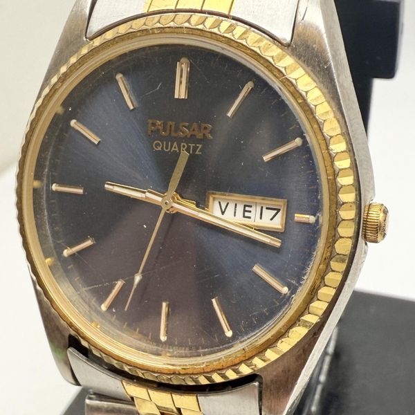 [WTS] Vintage 1985 Blue Sunburst Dial Fluted Bezel Pulsar Day/Date ...