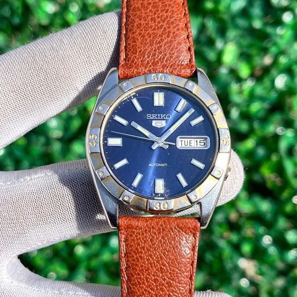 Vintage Seiko 5 Automatic Diver Blue Sunburst Dial Japan Made Men Watch ...