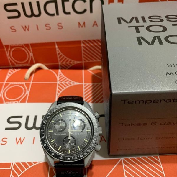 Authentic with local receipt Swatch X Omega Mission to Moon ...