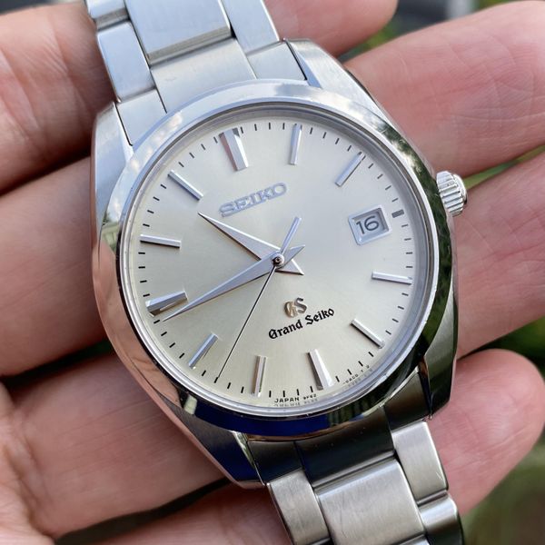 [WTS] Grand Seiko - Champagne Dial | WatchCharts Marketplace
