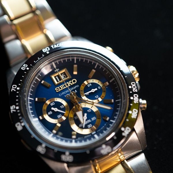 Beautiful Seiko Quartz 7T04-0AT0 Chronograph Fashion Mens Wrist Watch ...